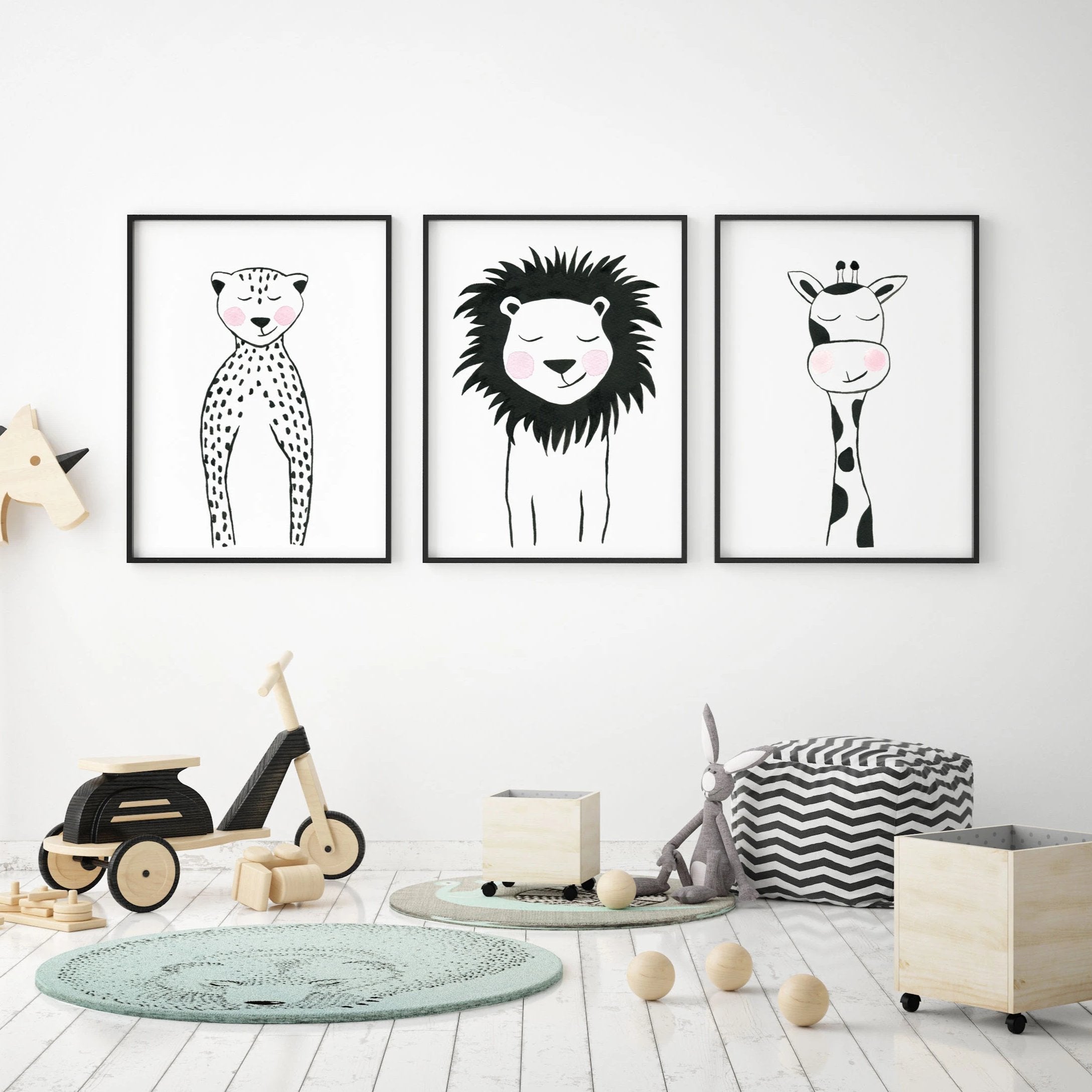 Black and white animal prints store